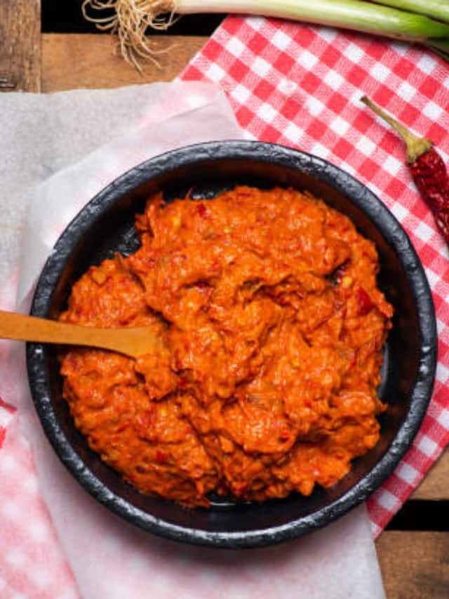 Andhra Pradesh's Popular Ulavu Chaaru Recipe