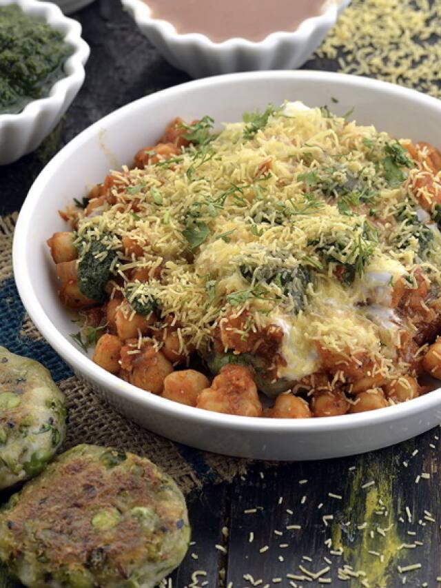 5 Must-try Street Foods of Indore