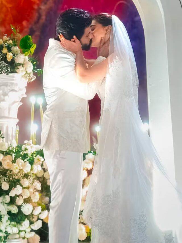Kirti Suresh ने Antony Thatil से की क्रिश्चियन वेडिंग!