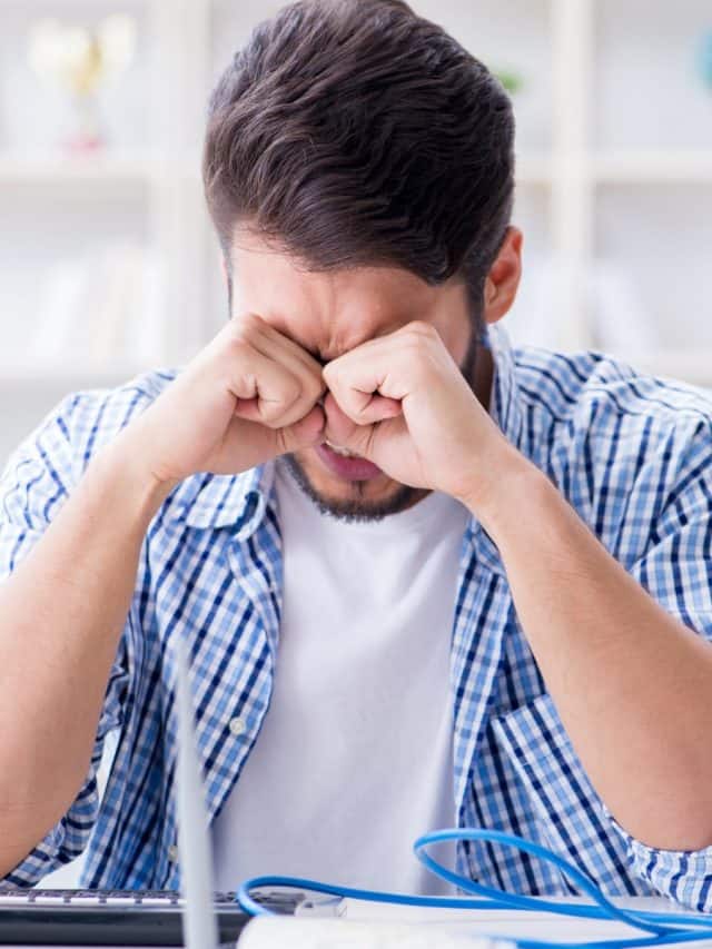 10 symptoms of iron deficiency: Fatigue, pale skin, restlessness