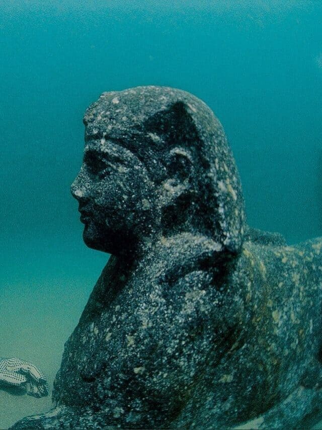 5 Most Valuable Treasures Found In The Ocean