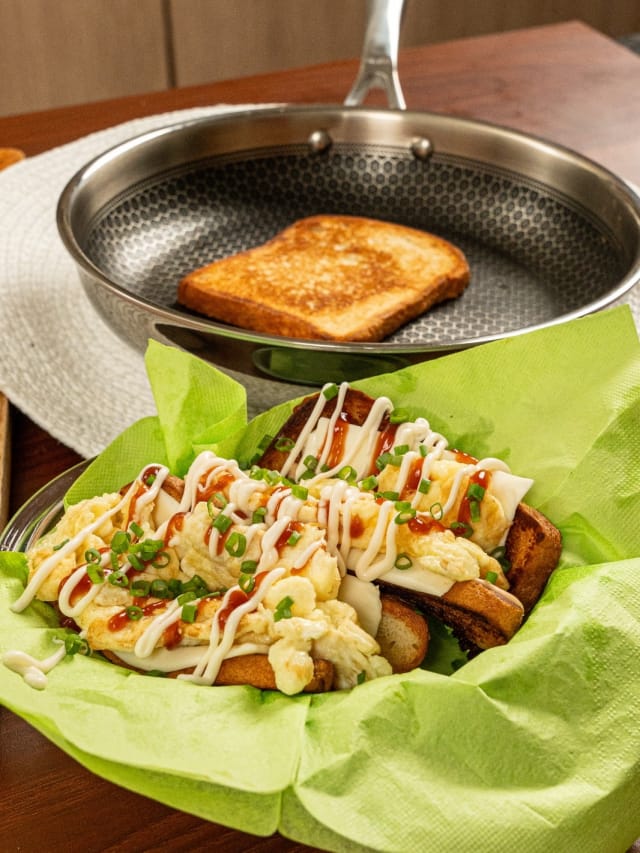 Delicious Korean Egg Drop Sandwich Recipe