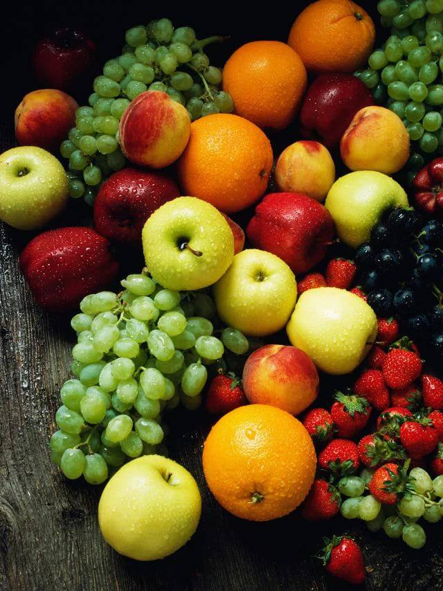 10 must-try seasonal monsoon fruits to boost your health naturally