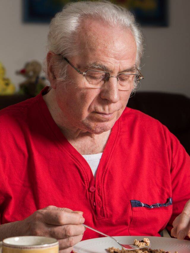 Ageing and hunger: 10 ways to bring back appetite in seniors
