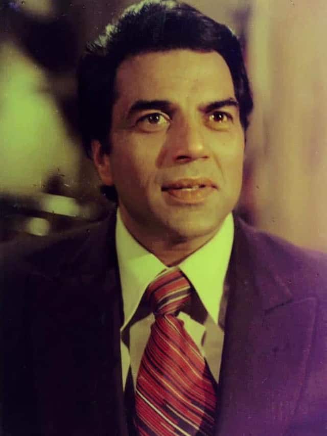 Dharmendra’s 8 most famous songs that became evergreen classics